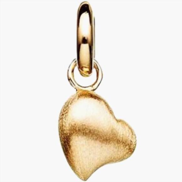 STORY JEWELLERY | Jewelry | New Story Jewellery Matte Smooth Heart ...